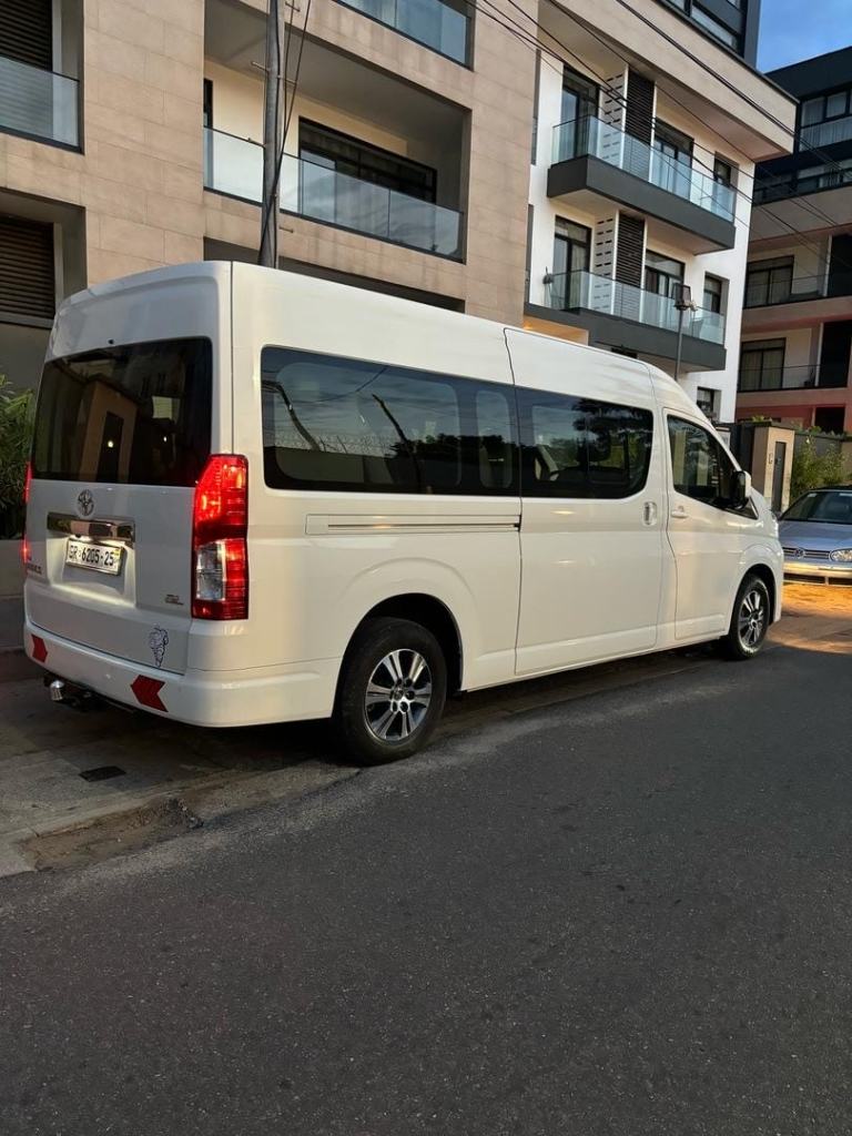 Minivan Rental in Ghana |12-Seater Minivans for Group Travel